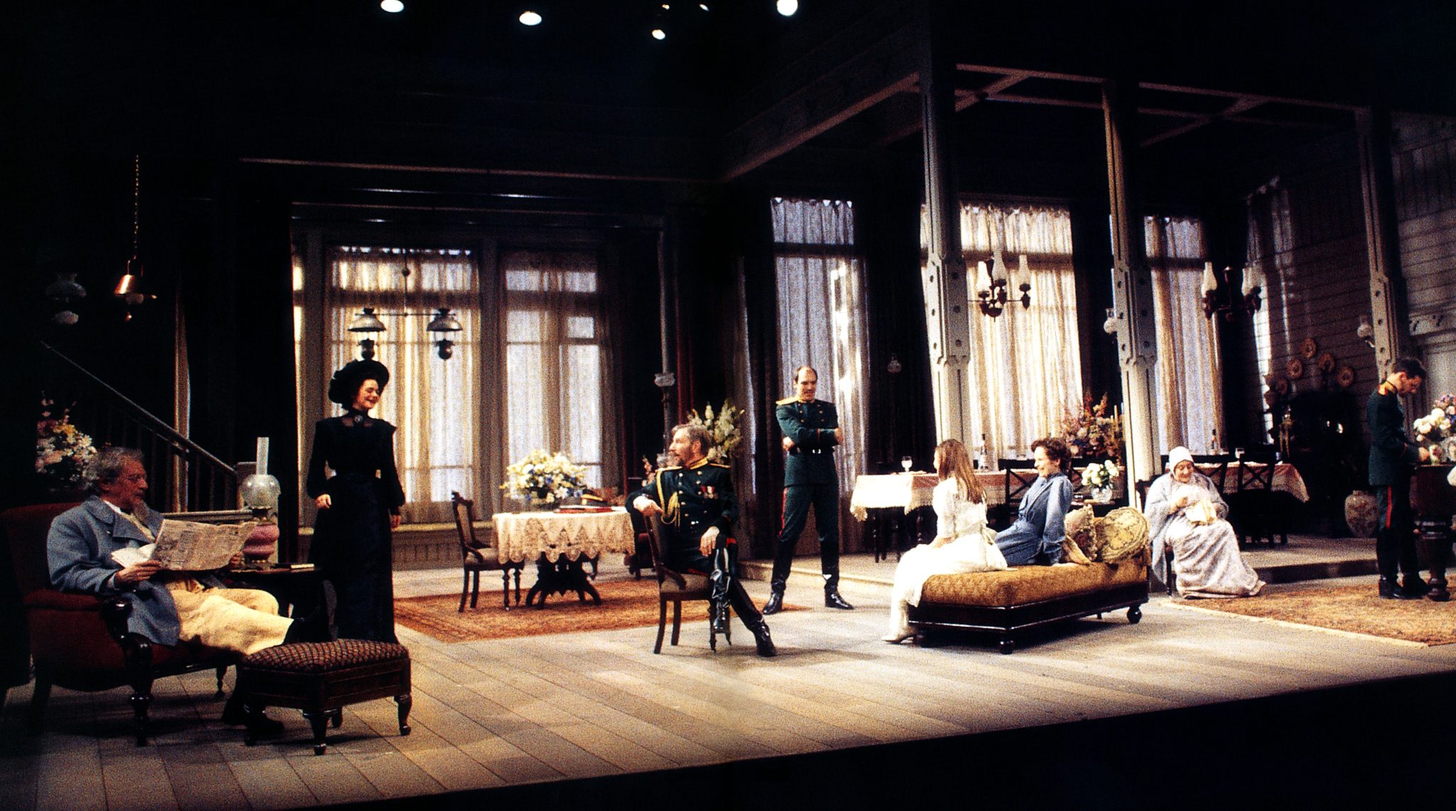 Changes and Endings: An Interview with Director Robert Falls on “The Cherry Orchard” | Newcity Stage