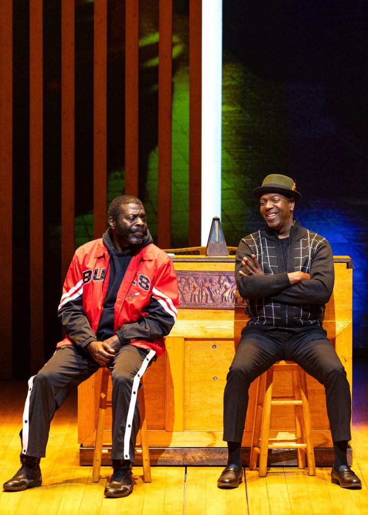 Review: “Hymn” at Chicago Shakespeare Theater